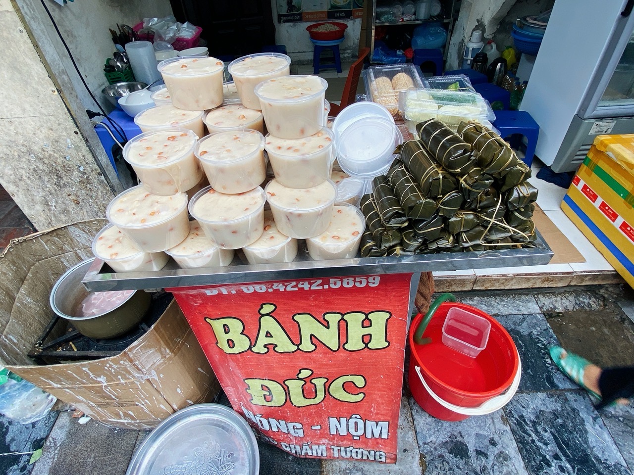 【Ha Noi】大好きな雑煮のお店でちょっと違う食べ方を！ローカルの冷たい麺料理？も見つけた！ ~ Banh Duc Nom | フード ...