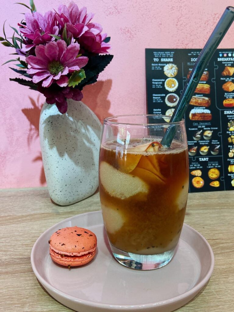 【Ho Chi Minh】ロビンの工房にイートインスペースができましたよ！ ~ Robin Mouquet Bakery | フードアナリスト ...