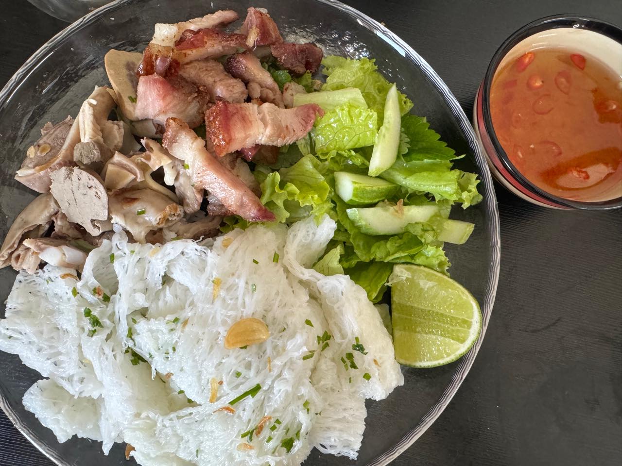 【Ho Chi Minh・Grab Food】Ban Hoi という麺料理？？？になるのかな？があるのご存知ですか？ ~ Banh Hoi ...