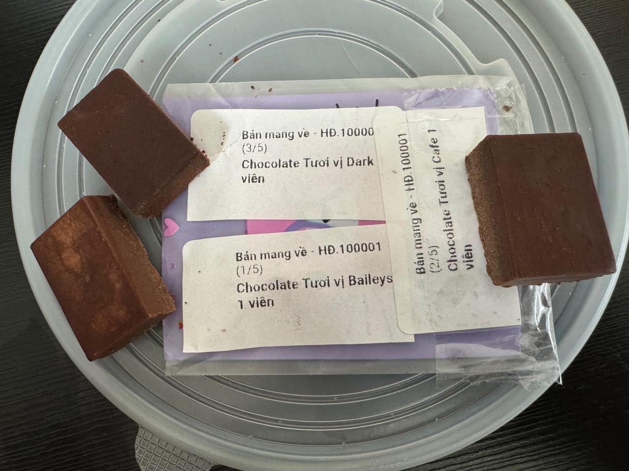 【Ho Chi Minh・Grab Food】何気なーく頼んだカフェに美味しい生チョコがあった！ ~ Chocoline Cafe | フード ...