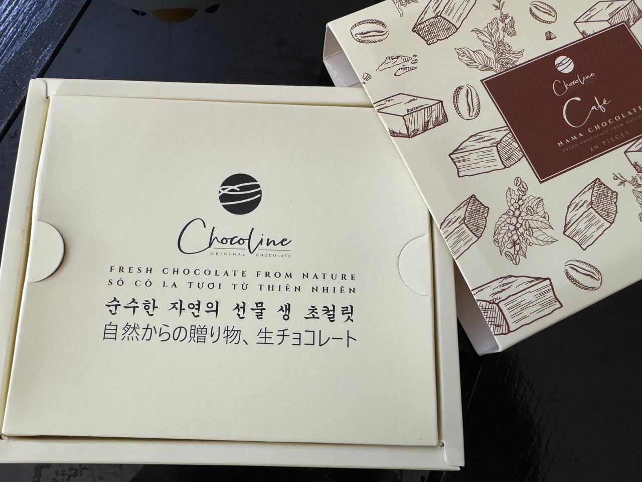 【Ho Chi Minh・Grab Food】何気なーく頼んだカフェに美味しい生チョコがあった！ ~ Chocoline Cafe | フード ...