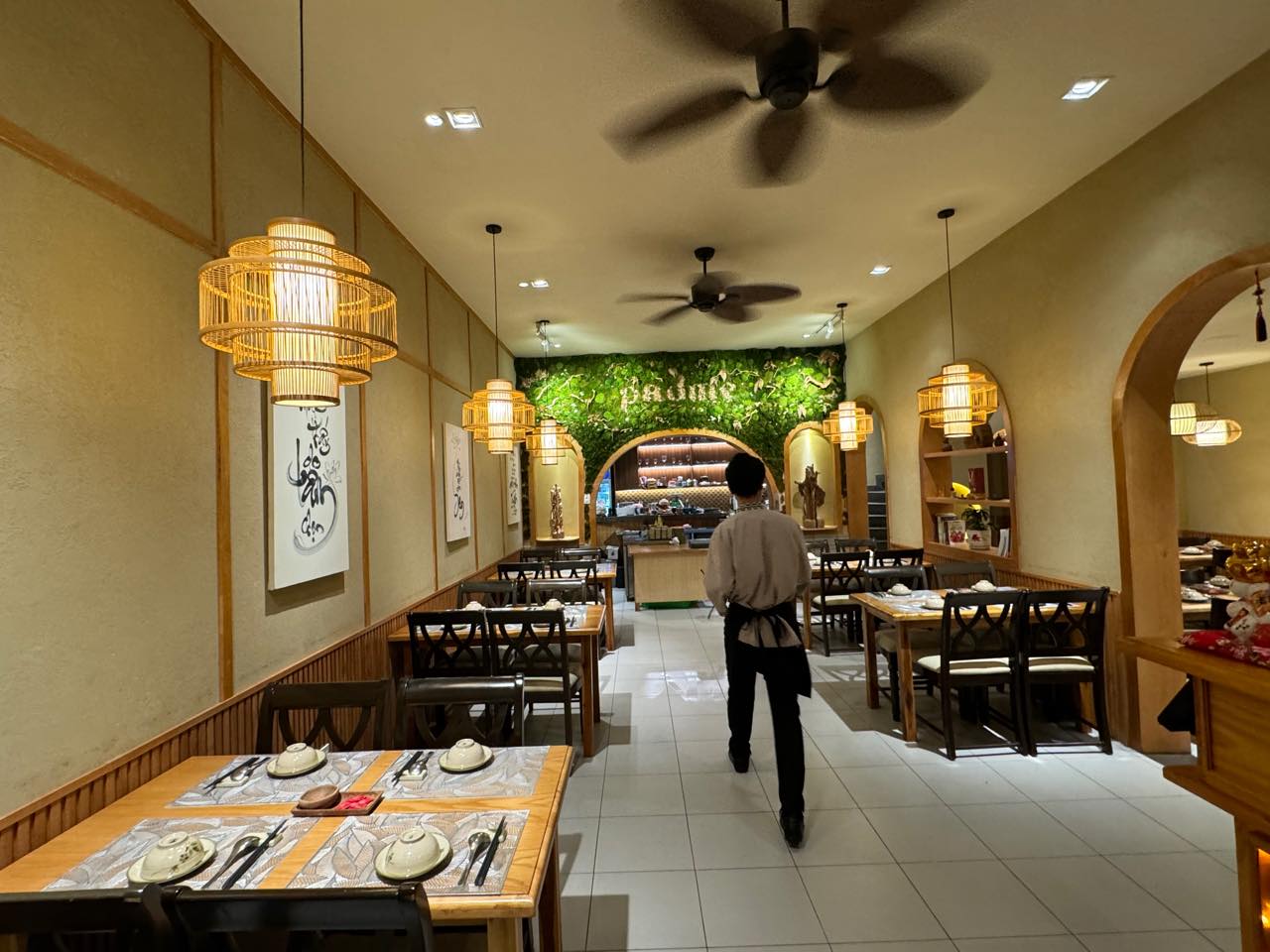 【Ho Chi Minh】ちょっと和的なヘムの奥のベジタリアン ~ Padme Chay | フードアナリストちぇりのホーチミンの美味いもん