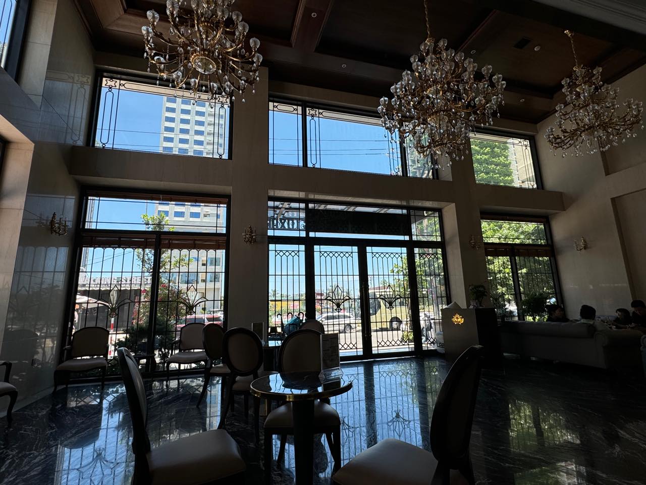【Da Nang】カジュアルながら、あれやこれやとダナンの観光的価値に注力しているホテル！ ~ Golden Lotus Luxury ...