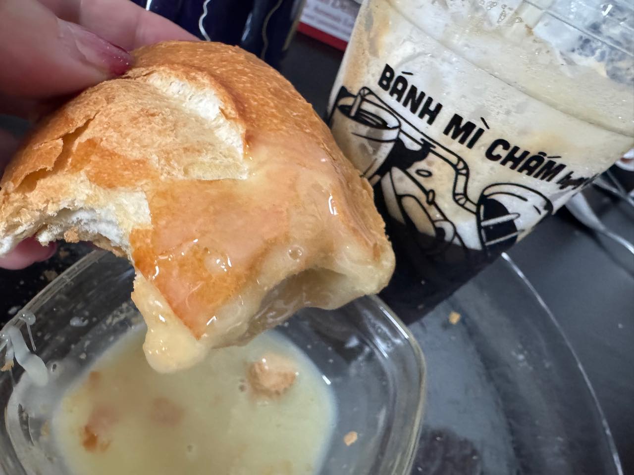 【Grab Food / Ho Chi Minh】Banh Mi 練乳って絶対美味しいやん！ ~ Banh Mi Cham Hung ...