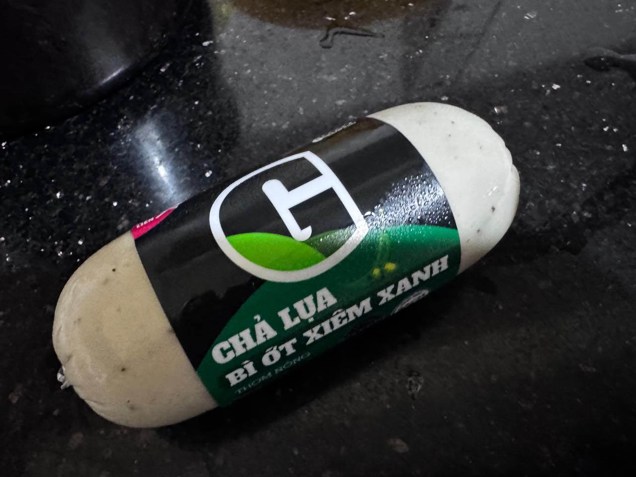 【Vietnam？】青唐辛子ソーセージ入りCha Lua！これ常備しとくとおつまみ活動捗る捗る！ ~ Cha Lua Green pepper ...